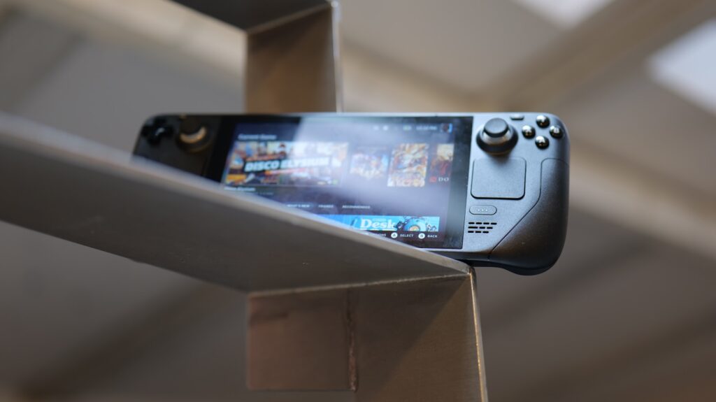 Ditch Your Laptop? A Linux Guru’s Deep Dive into the Steam Deck as a ...
